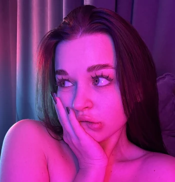 Petite_Olya (petite-olya) Kick Video, VOD and Clips Download